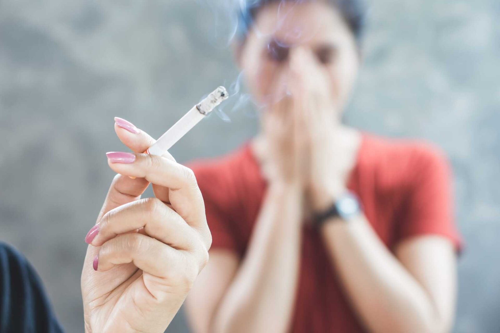 Tabagisme Passif Ce Qu Il Implique Pourquoi Est Il Dangereux